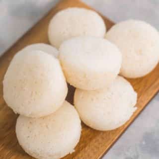 Appam - Recipe for Indian rice cakes and crepes | Caramel Tinted Life