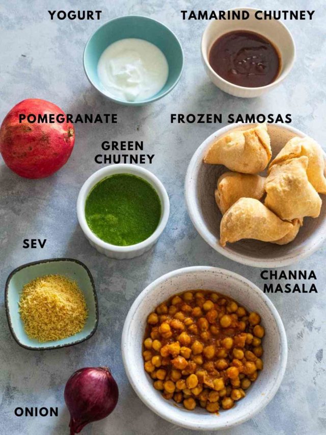Samosa Chaat - Indian street style chaat made with air fried samosas ...